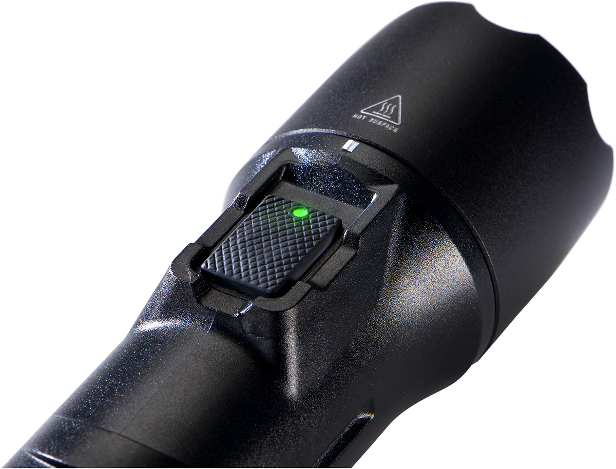 Tactical Flashlight Peli™ 7070R rechargeable : achetez au meilleur prix ...