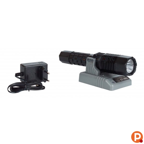 Torche Tactique Peli™ 7060 Rechargeable : achetez au meilleur prix sur ...