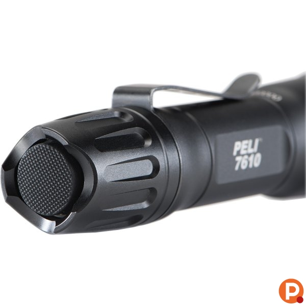 Tactical Flashlight Peli™ 7610 : achetez au meilleur prix sur Proteclight